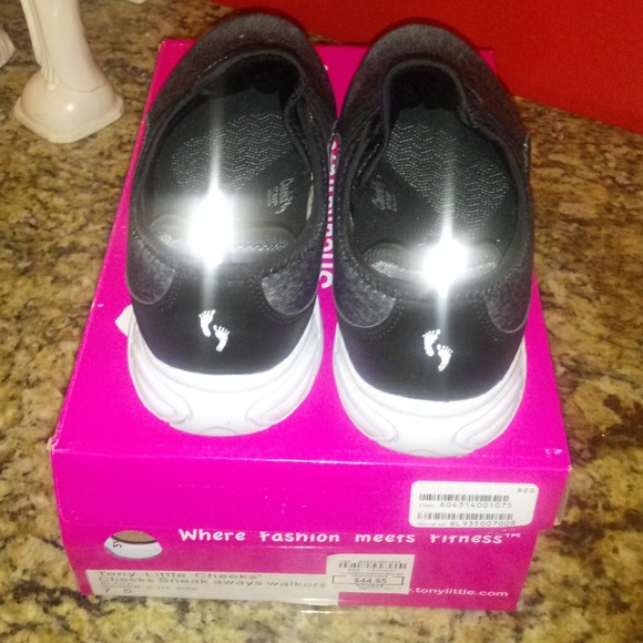 Cheeks by Tony Little | Shoes | Tony Little Cheeks Sneak Away Sneakers ...